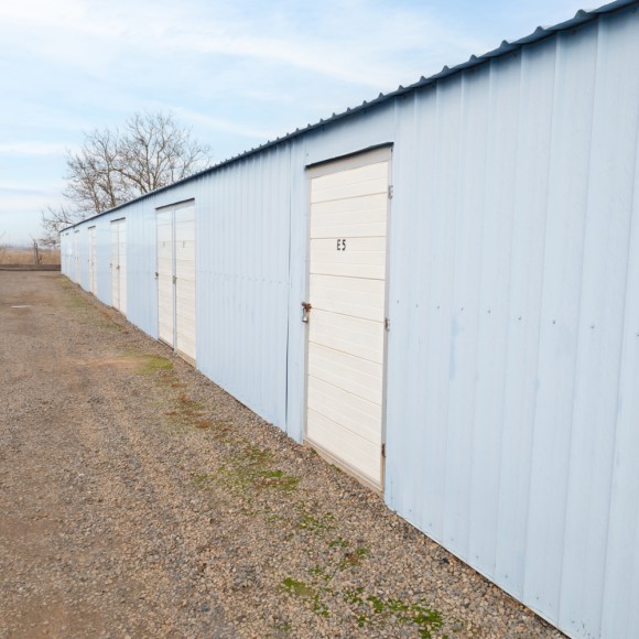 Storage Unit Rates and Availability